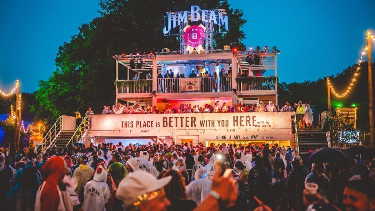 Von Jim Beam bis Telekom: Sieben innovative Festival-Cases | W&V