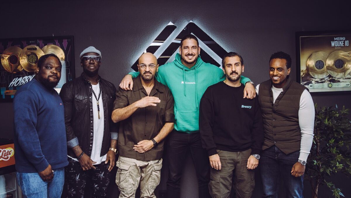 Cannabis-Unternehmen Bloomwell holt Rapper Xatar an Bord | W&V