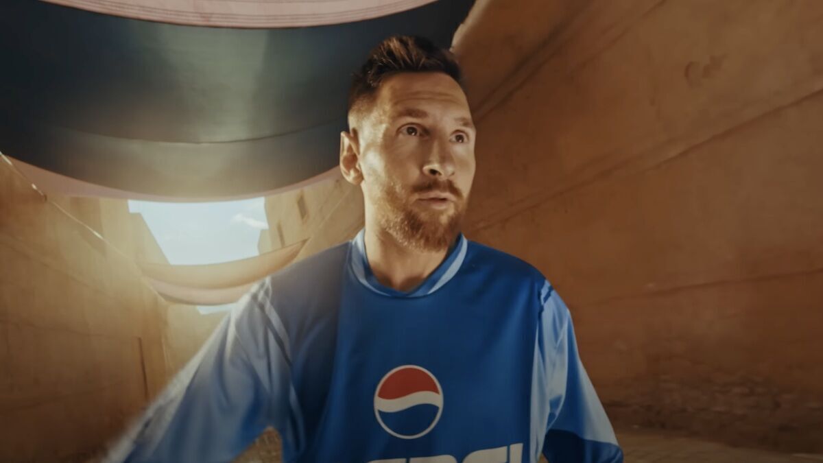 Pepsi lässt wieder Messi, Pogba und Co. dribbeln | W&V