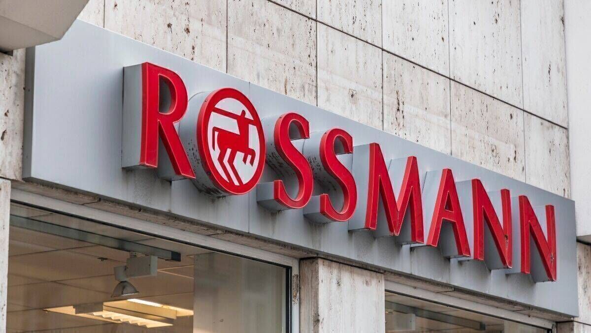 Rossmann kickt den Begriff "klimaneutral" aus seiner Werbung | W&V