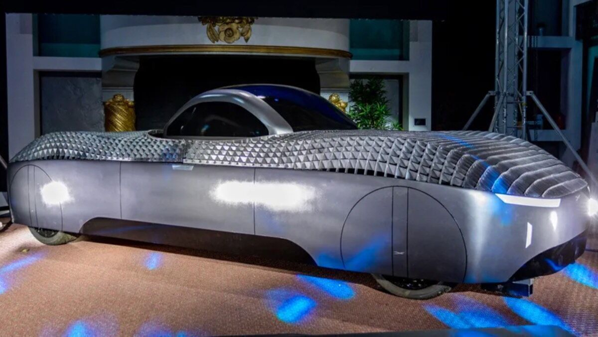 Erstes fliegendes Auto erhält Zulassung | W&V