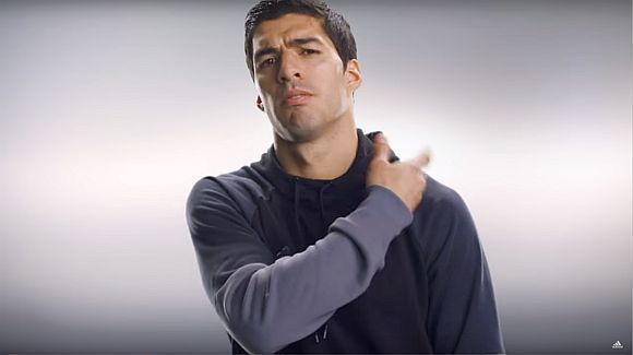 "First Never Follows": Adidas startet Video-Reihe mit Suárez, Özil und ...