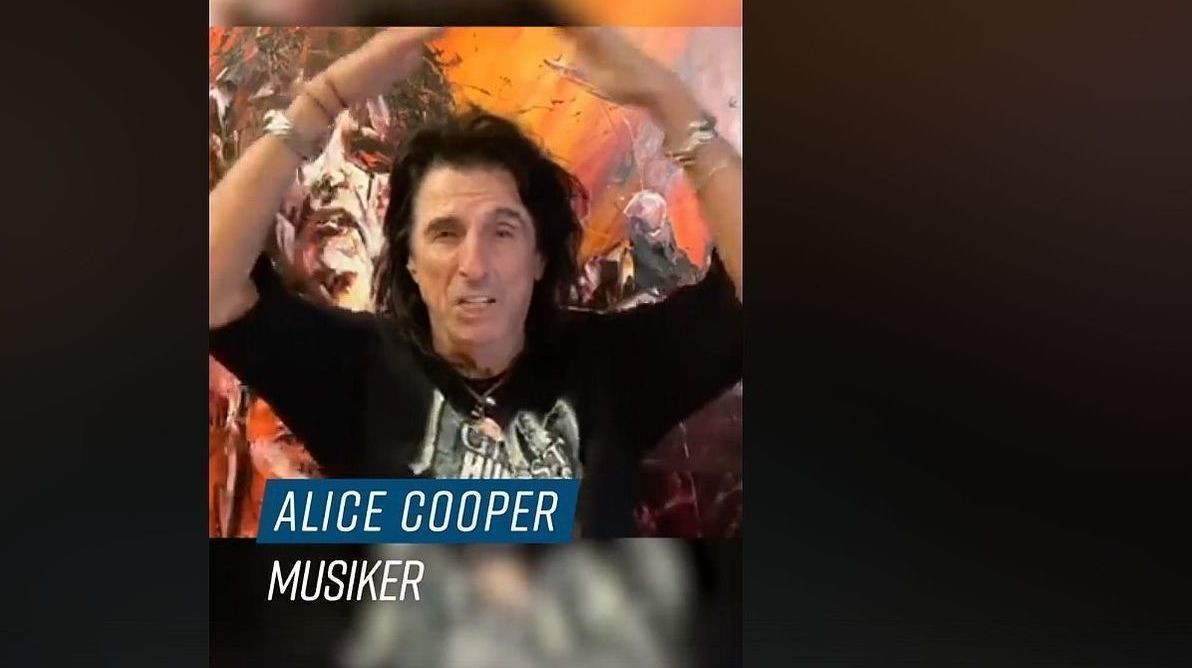 Alice Cooper unterstützt Jens Spahn bei #WirBleibenZuhause | W&V