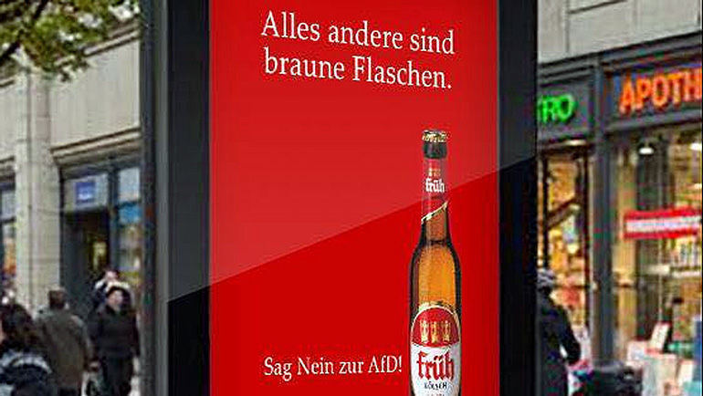 Auch Früh Kölsch bekommt ein Anti-AfD-Plakat | W&V