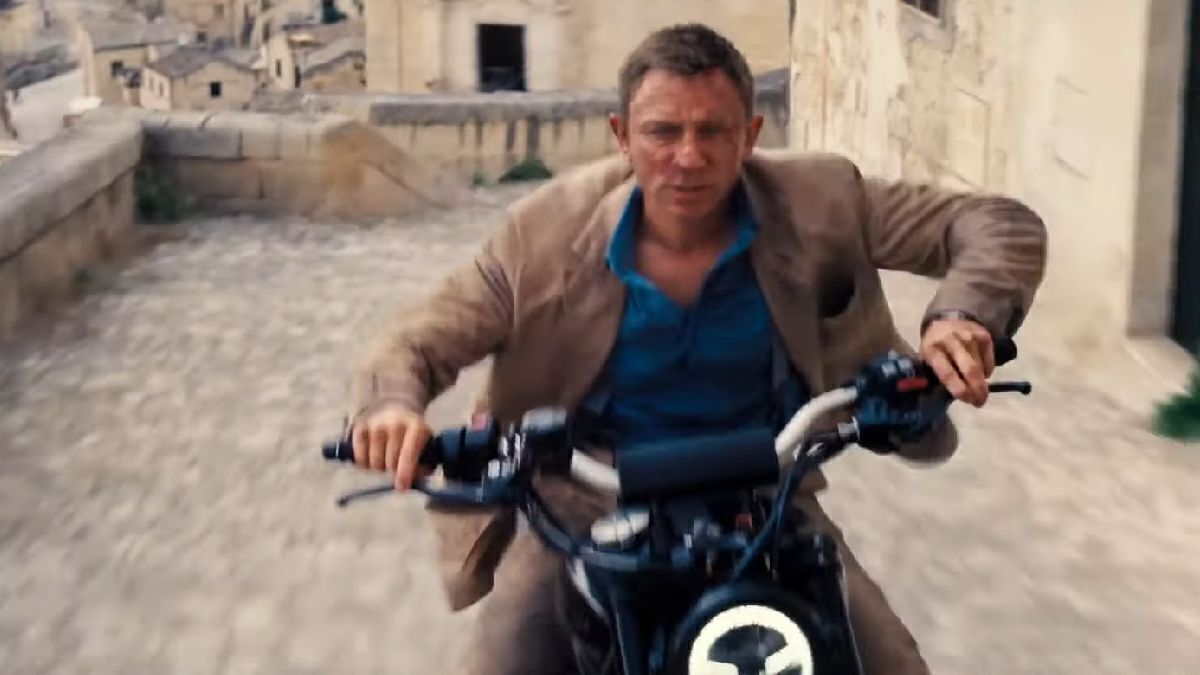 Action, Explosionen, Küsse: Der neue James-Bond-Trailer | W&V
