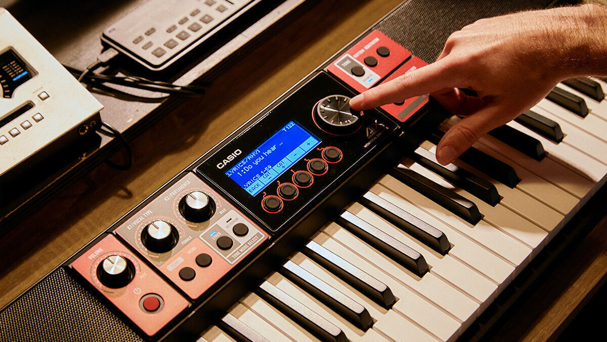 Casio: Neuer Synthesizer kann singen | W&V